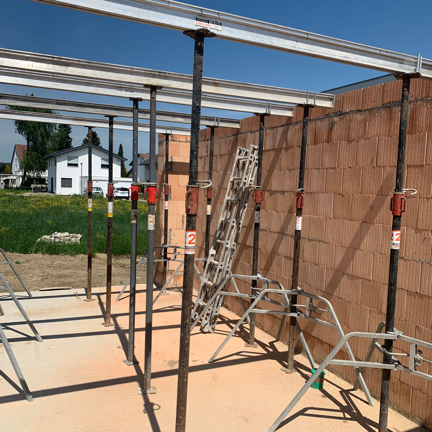 Systems for supporting precast concrete elements - Ischebeck TITAN ...